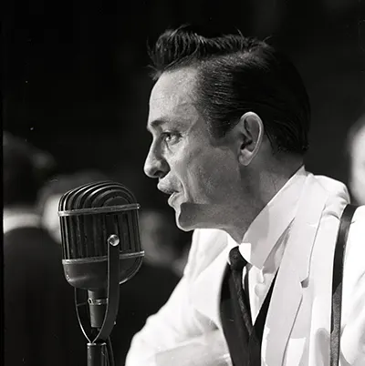 Johnny Cash - The Wall - OldiesSong